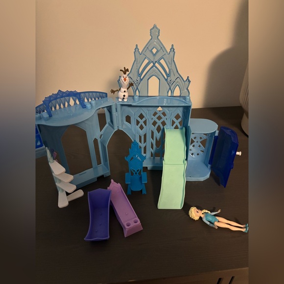 Toys | Frozen Castle Playset With Elsa And Olaf Figures | Poshmark
